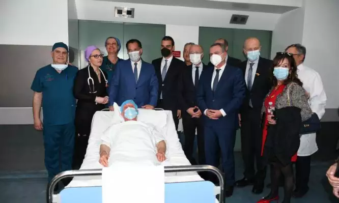 ΟΙ ΑΣΘΕΝΕΙΣ ΔΕΝ ΕΙΝΑΙ ΠΕΛΑΤΕΣ – Η ΥΓΕΙΑ ΔΕΝ ΜΠΟΡΕΙ ΝΑ ΕΙΝΑΙ ΕΜΠΟΡΕΥΜΑ ...